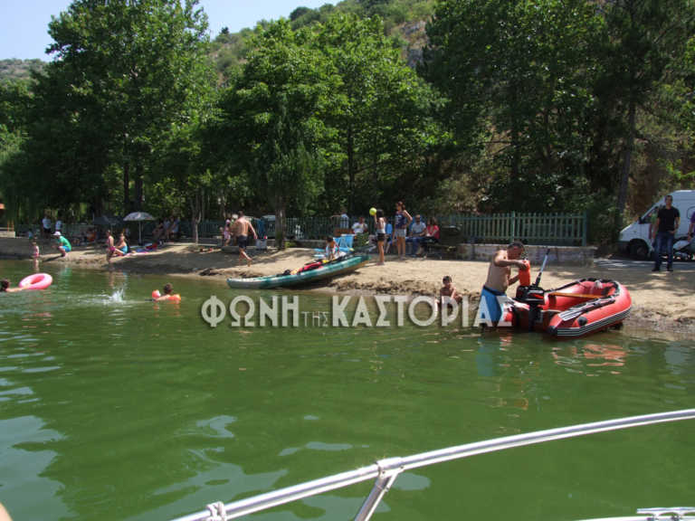 Ξαναπήρε ζωή μετά από χρόνια η πλαζ της λίμνης της Καστοριάς ...