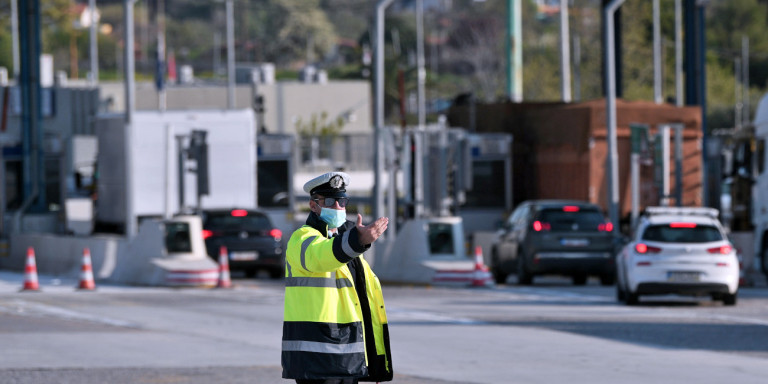 Χριστούγεννα χωρίς μετακινήσεις από νομό σε νομό -Τι είπε ο Στέλιος ...