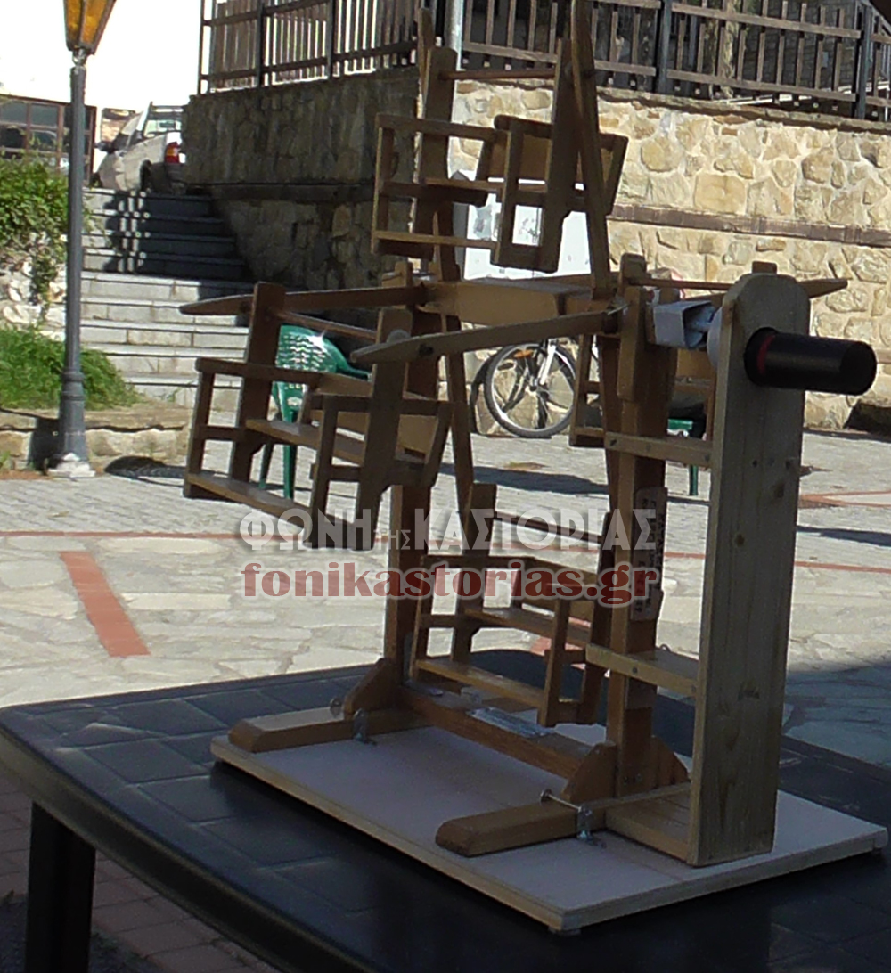 Την ροδάνη του Πολιτιστικού Εξωραϊστικού Συλλόγου Απόζαρι σε ...