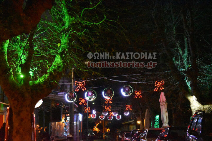fonikastorias.gr: Η Καστοριά φόρεσε τα γιορτινά της και είναι πανέμορφη ...