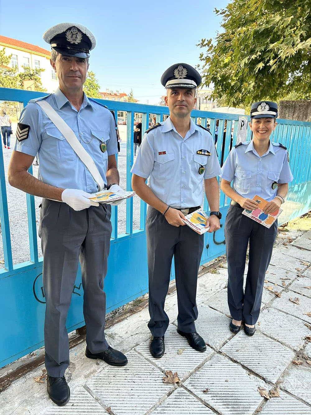 Ενημερωτικά φυλλάδια τροχαίας και σχολικά προγράμματα με σελιδοδείκτες ...
