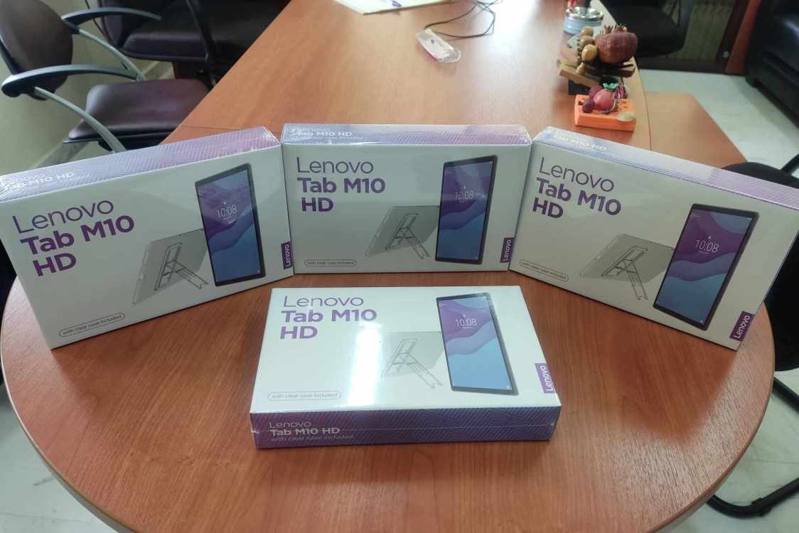 Παράδοση τεσσάρων (4) tablet από την Π.Ε. Καστοριάς στο Κέντρο ...